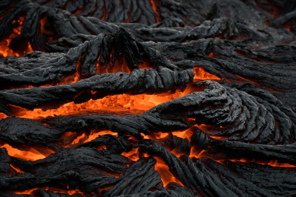 Lava - une magnifique série de photos de lave en train de crouter ...